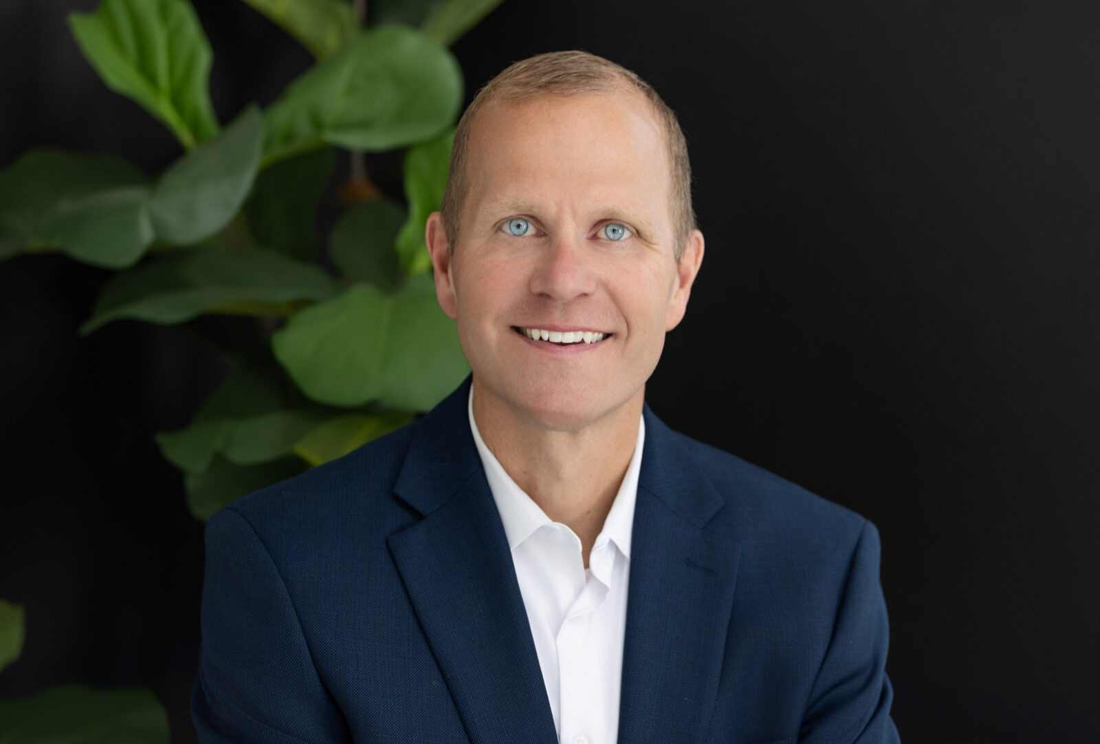 Matt Elliot - Alimond Photography | Leesburg, VA Headshot Studio