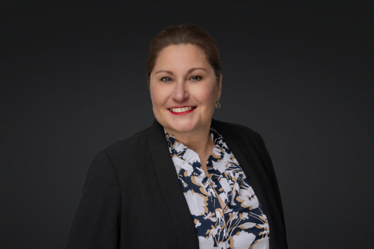 Robin Frank - Alimond Photography | Leesburg, VA Headshot Studio