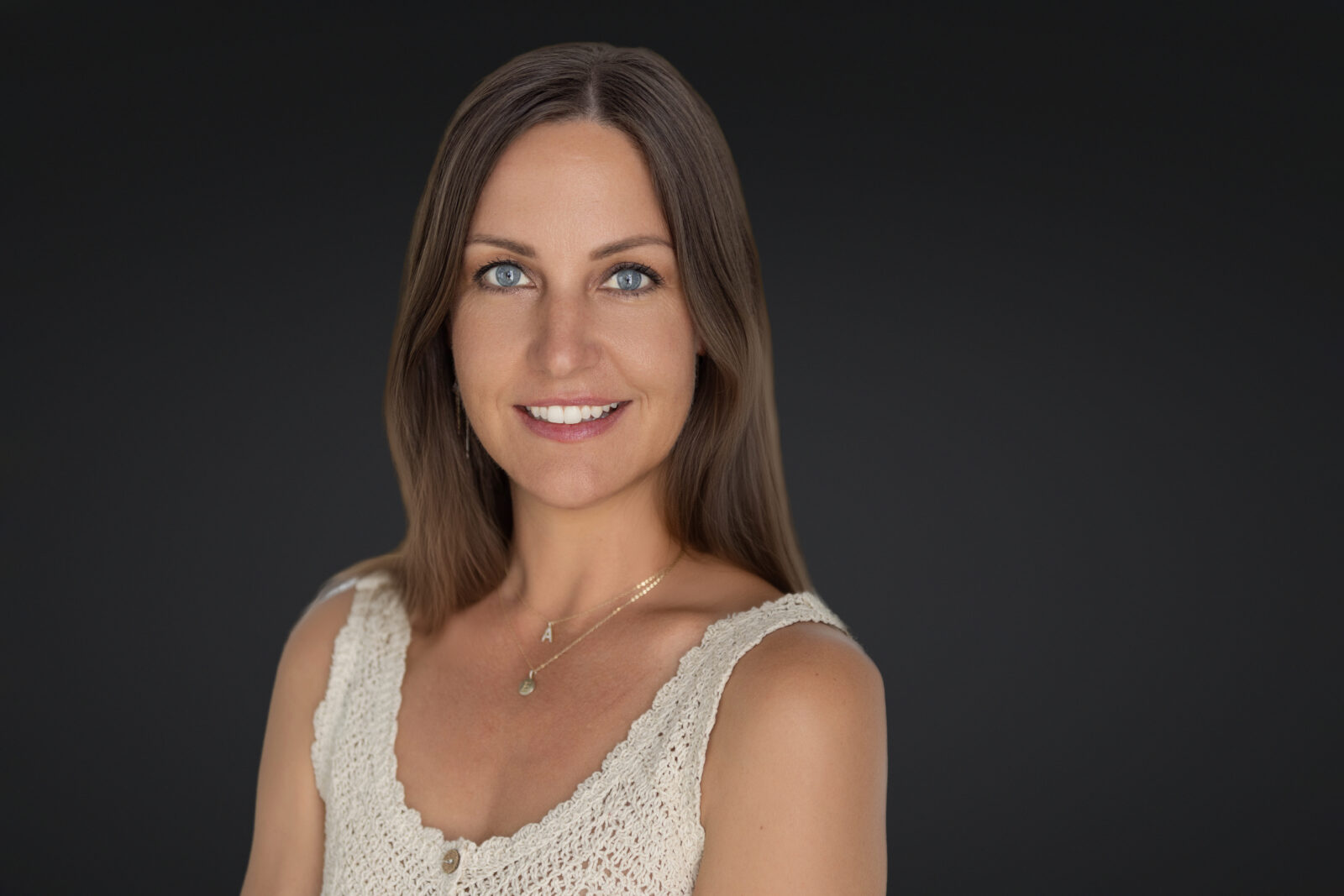 Blog - Alimond Studio : Headshot Photography