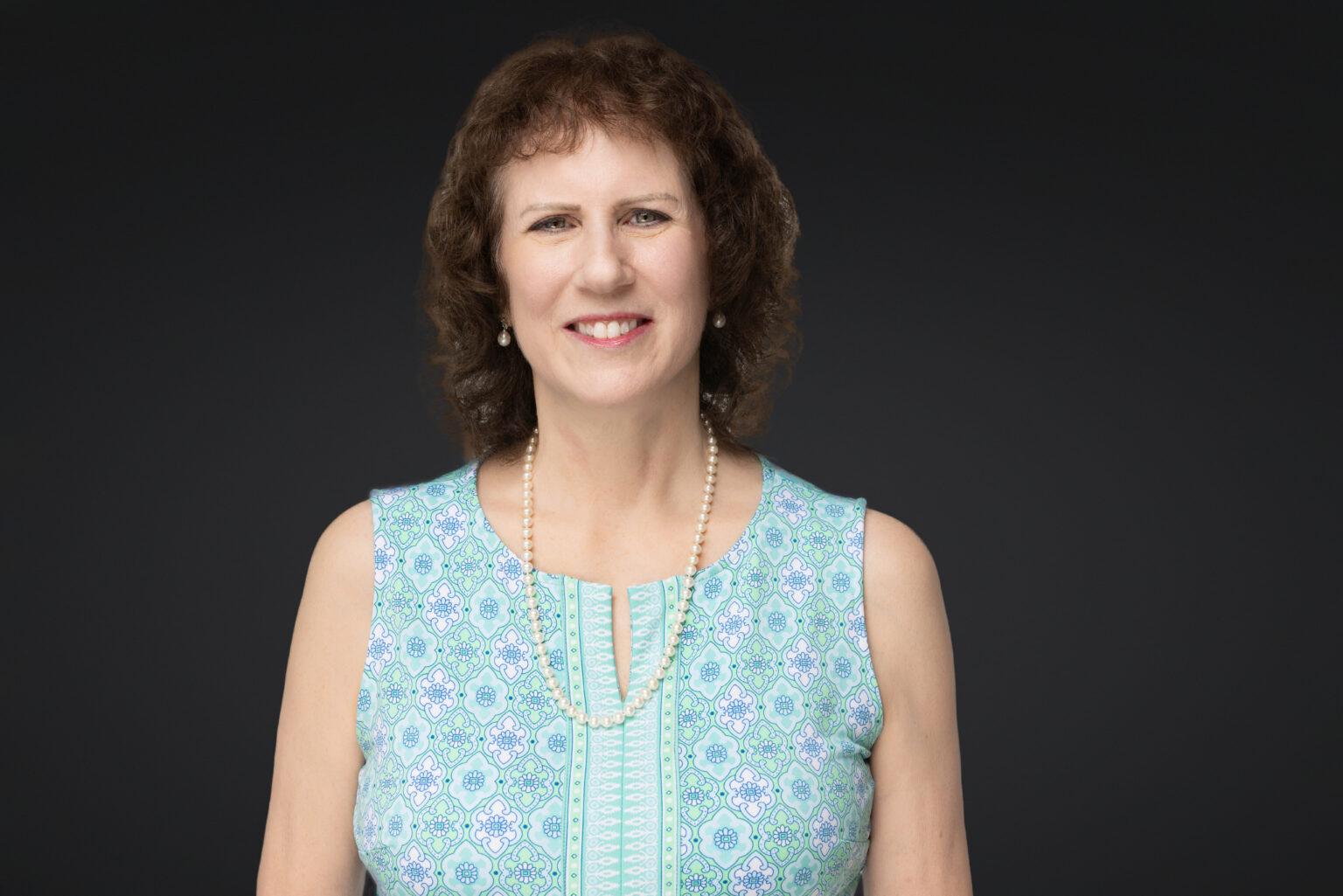 Rachel Virk - Alimond Photography | Leesburg, VA Headshot Studio