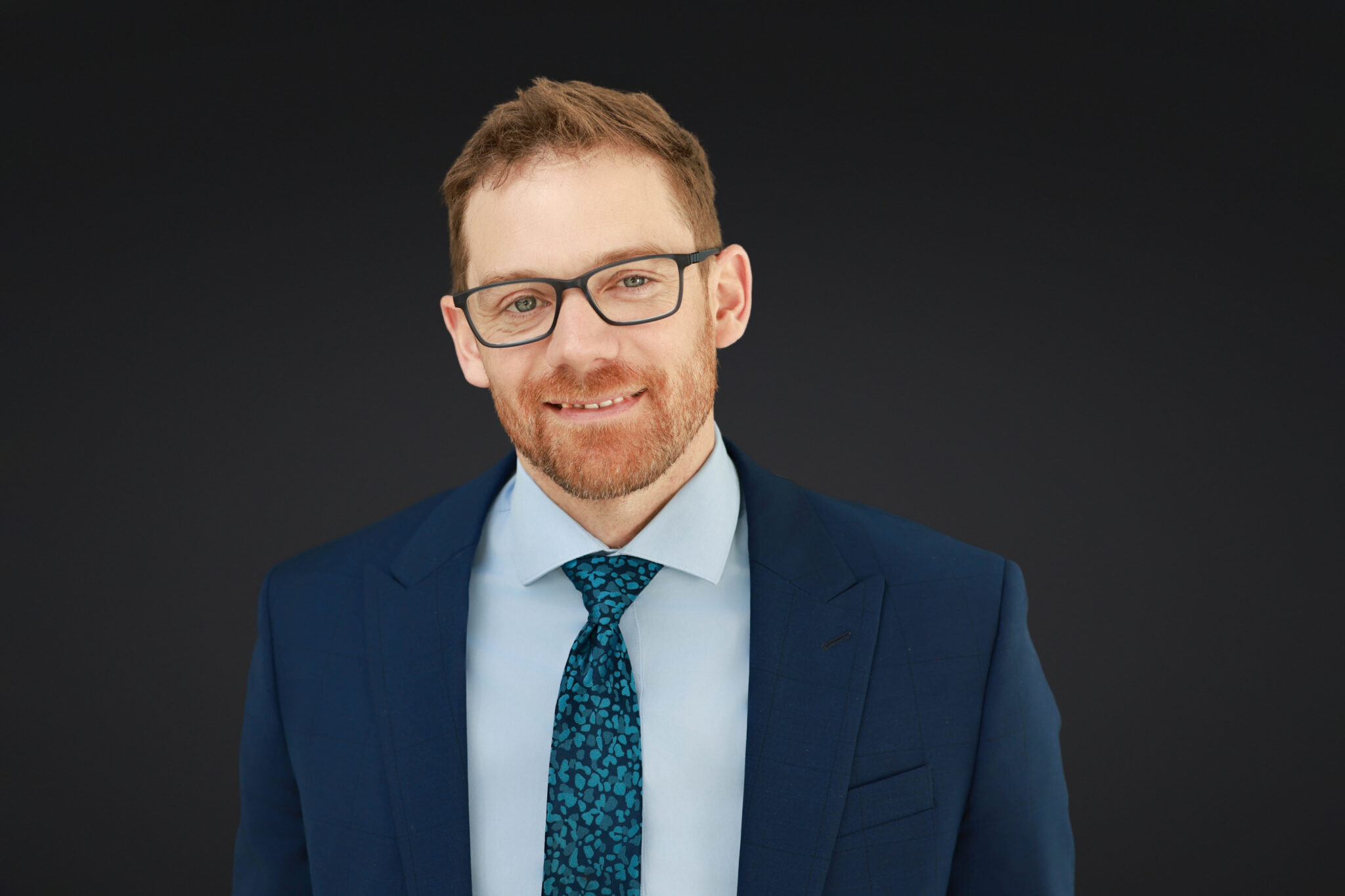 Joshua Schlotterbeck - Alimond Photography | Leesburg, VA Headshot Studio